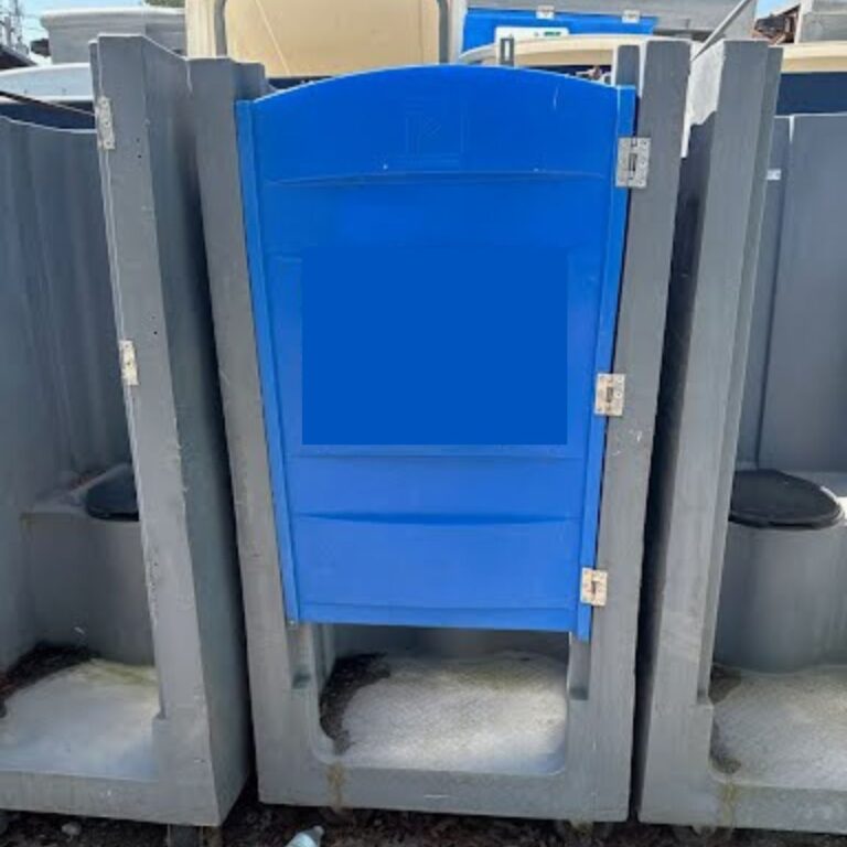Used Single Construction Portable Toilets - Crapper King